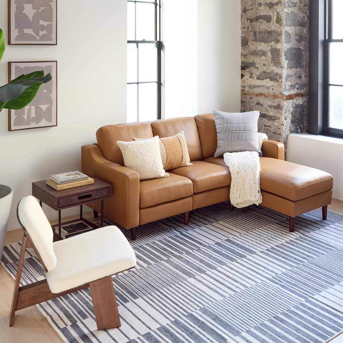 Altus Sofa – Compact Design, Modular Configuration